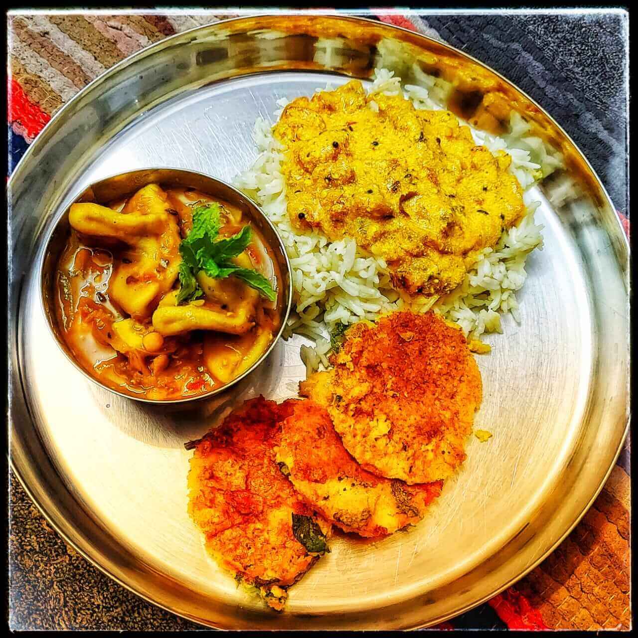 Day 29 Chhattisgarh: Kadhi Pakora with Dal Pithi and and Chila - Chalo ...